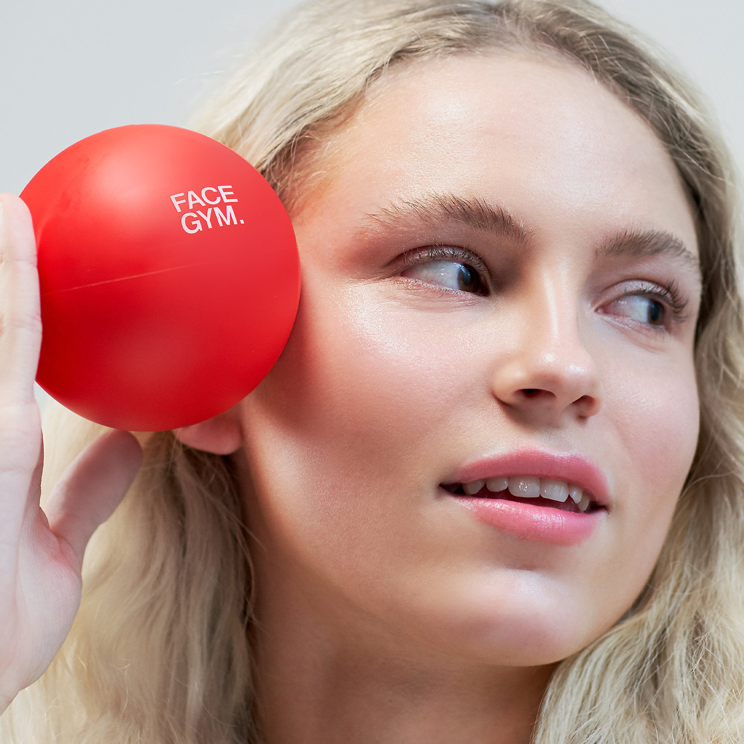 face-ball-tension-release-tool-cosmopolitan-shop