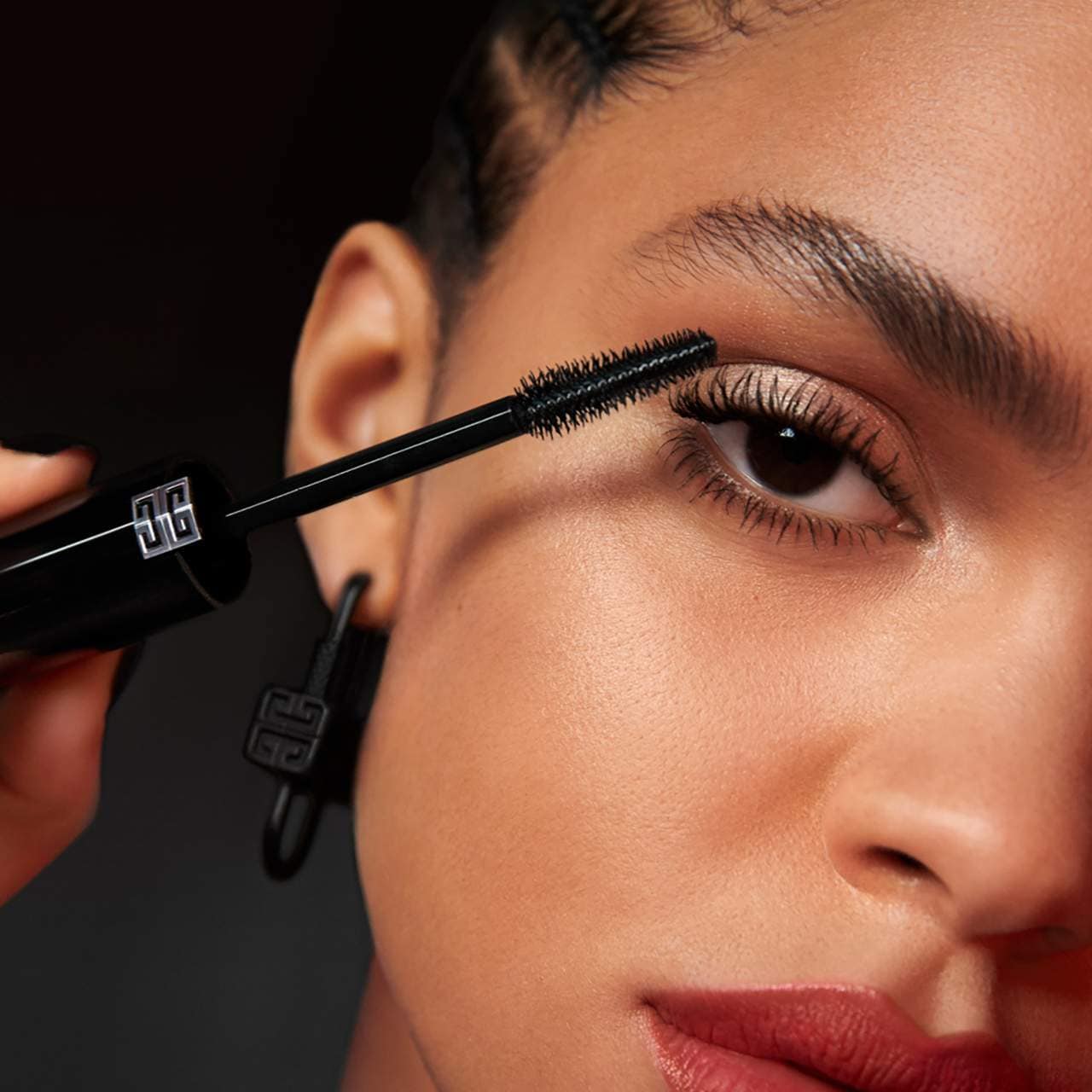 L'interdit Volumizing & Lengthening Mascara | Cosmopolitan Shop