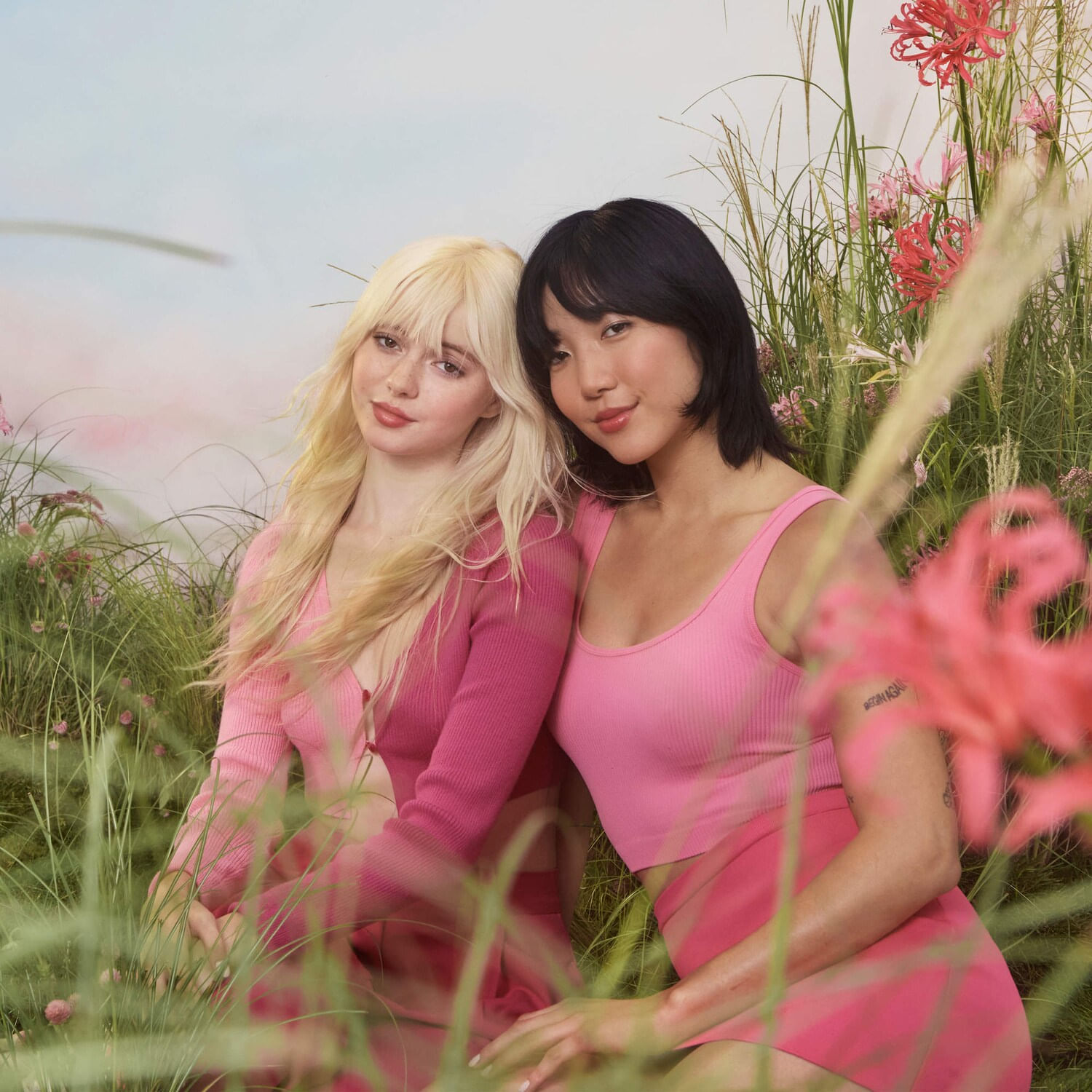 Refresh Dry Shampoo For Light Hair | Cosmopolitan Shop